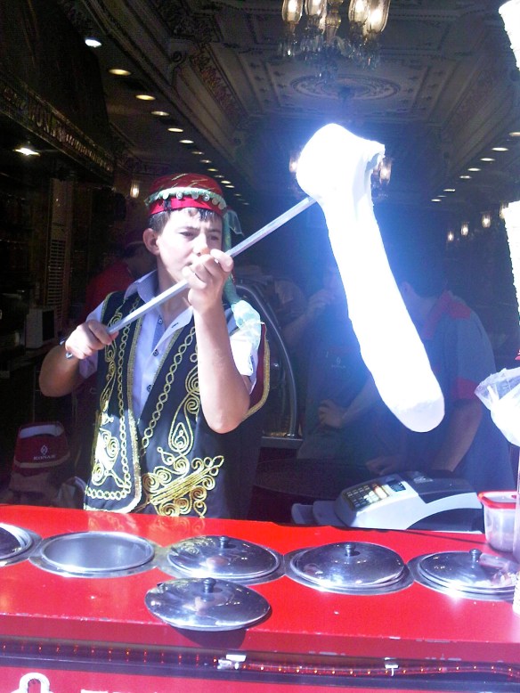 MIDNIGHT EXPRESS: Istanbul Biennial | Alastair Gordon